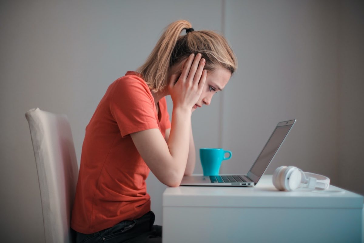 7 Common Tech Problems (and How to Solve Them) - AV HERO